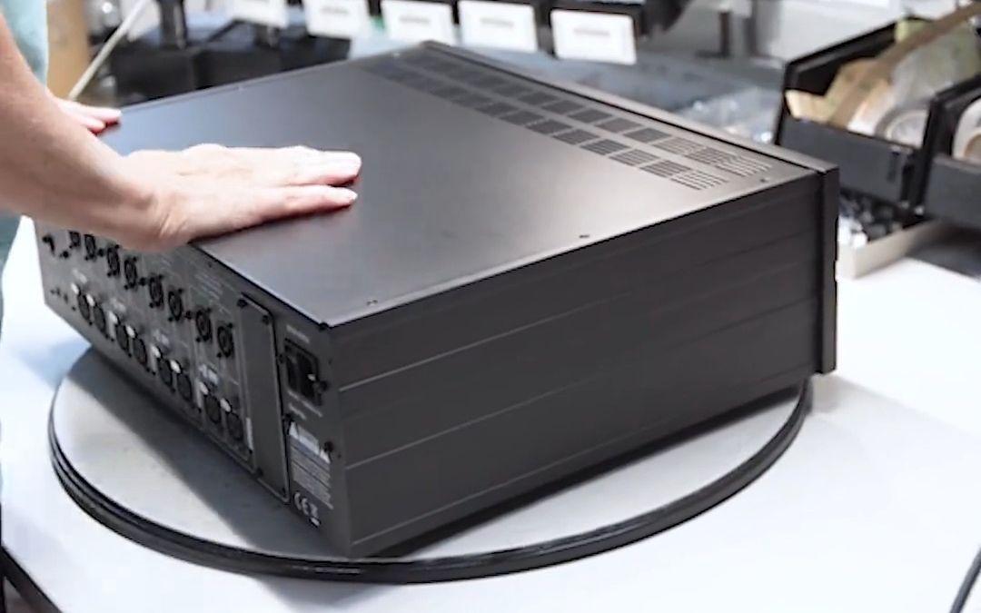 LYNGDORF丨 最新功放产品MXA-8400:高性能的8通道功放