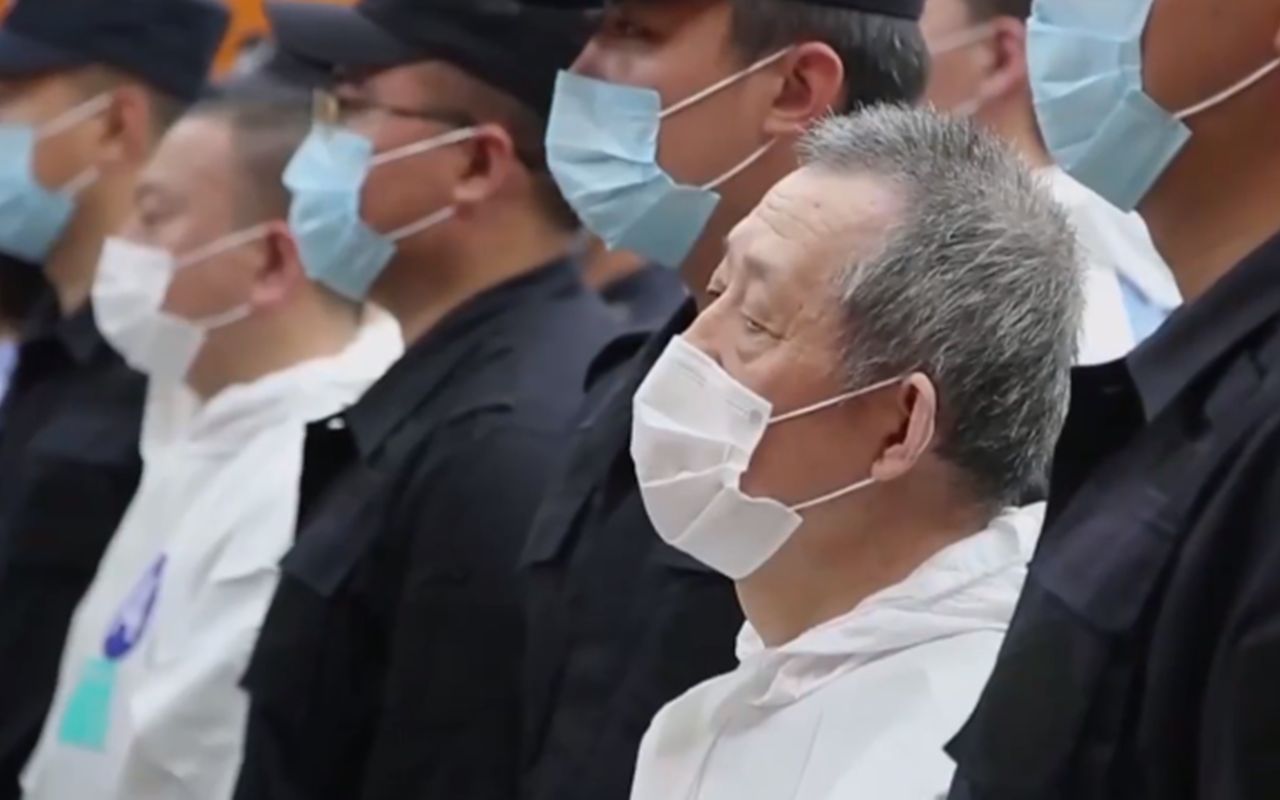 厅级干部竟是黑老大!大连徐长元涉黑案详情披露:全家敛财上百亿