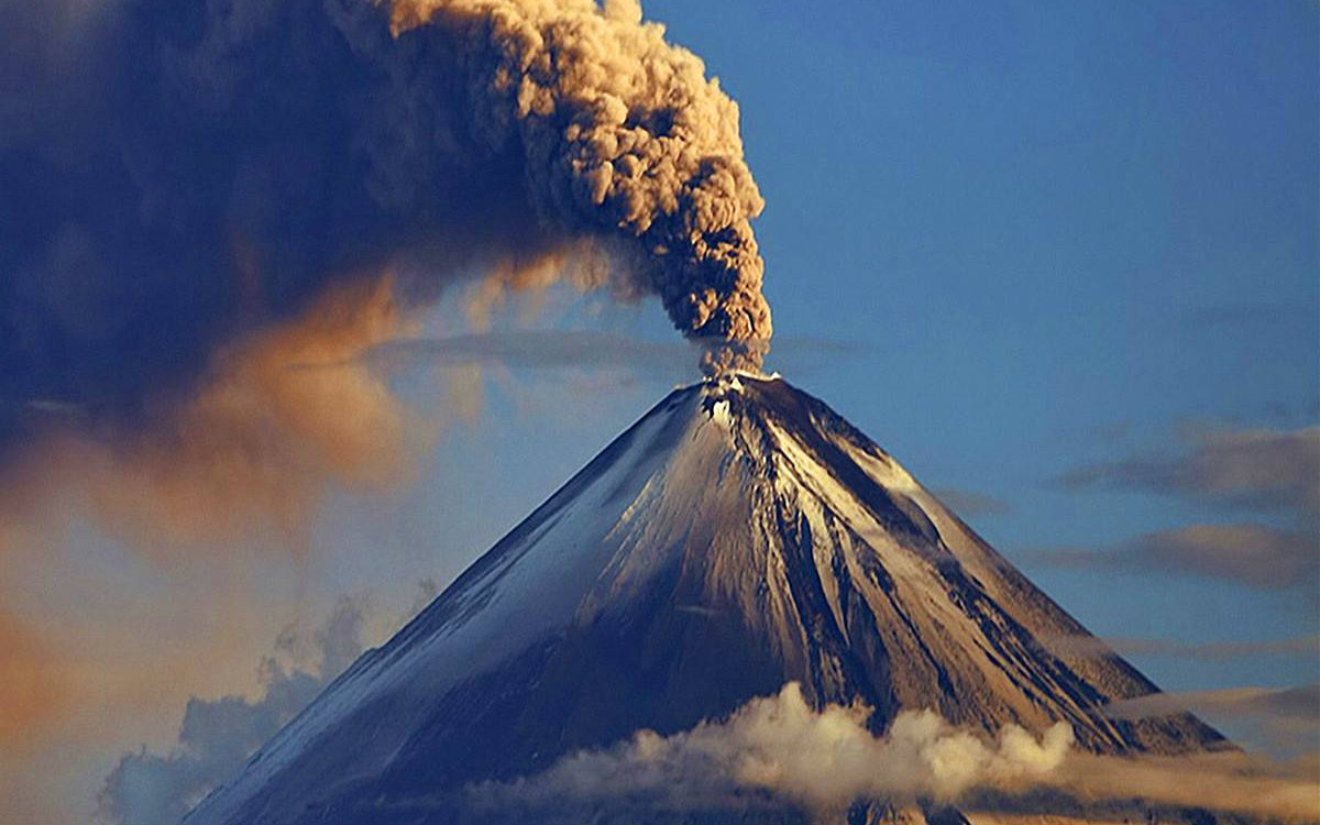 Discovery.Channel.-.喀拉喀托火山大爆发.(英语繁体字幕)