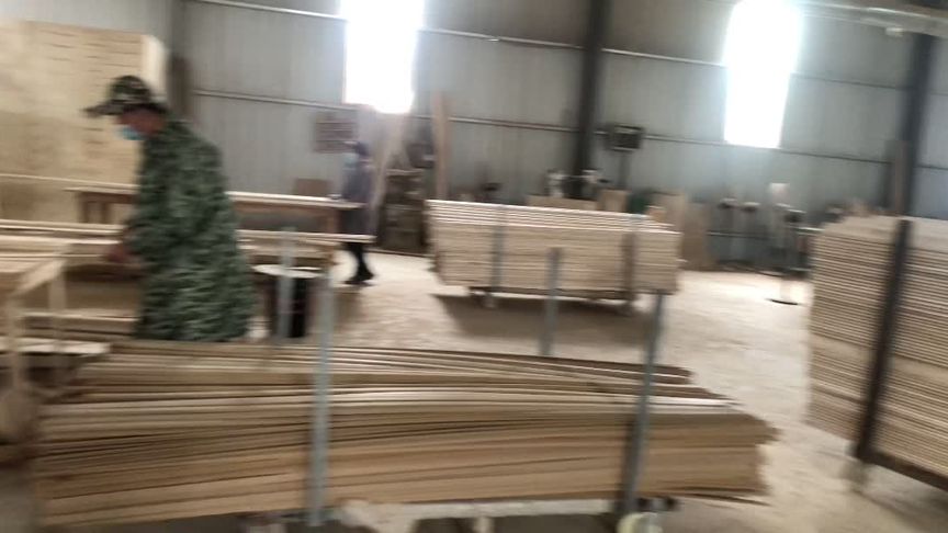 #全屋定制工厂 #整木定制工厂 #实木烤漆门厂 #木作工厂
