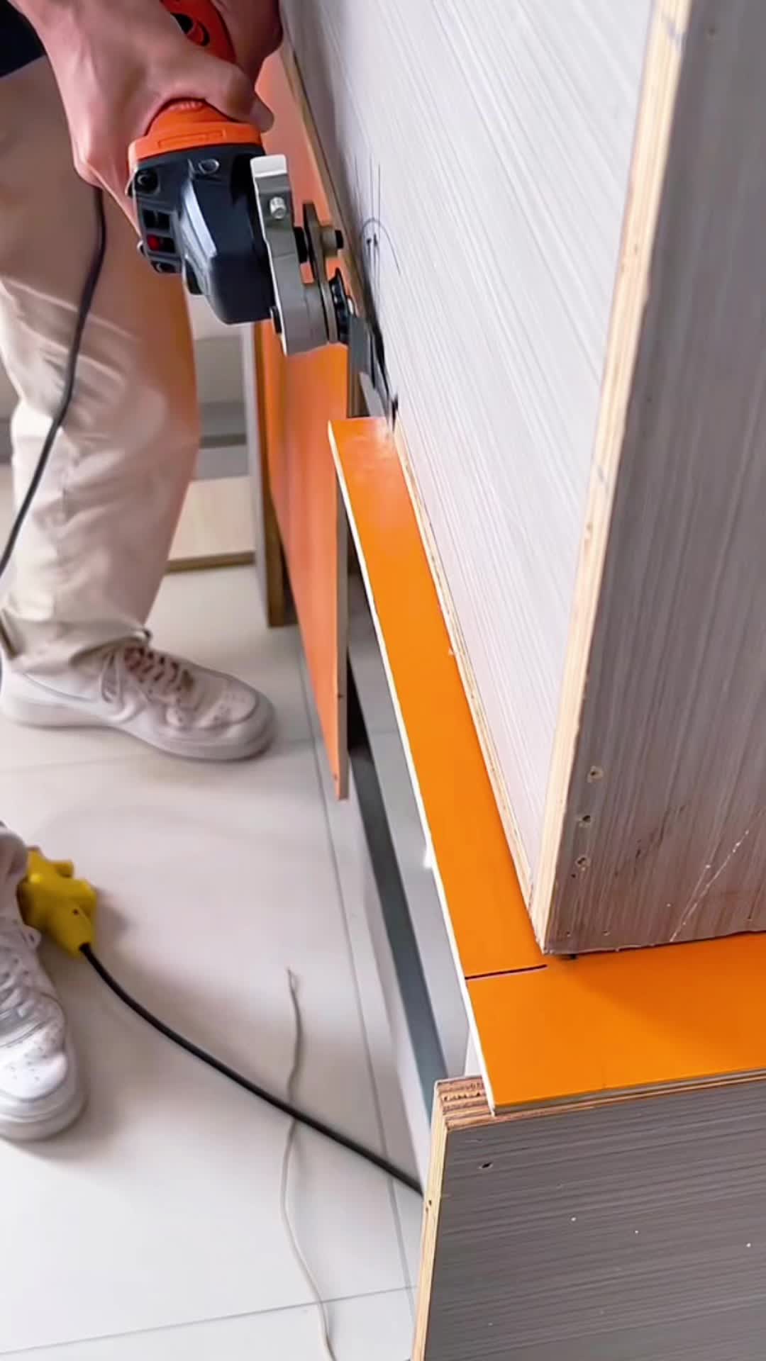 角磨机装上配件改万用宝,切割打磨一机多用 #木工工具 #五金工具 #...