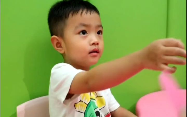 孩子认知能力差,无语言怎么办,赶紧做这个训练吧,提升孩子的认知力!