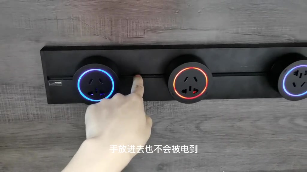 可以明装的轨道插座,除了贵啥毛病也没有