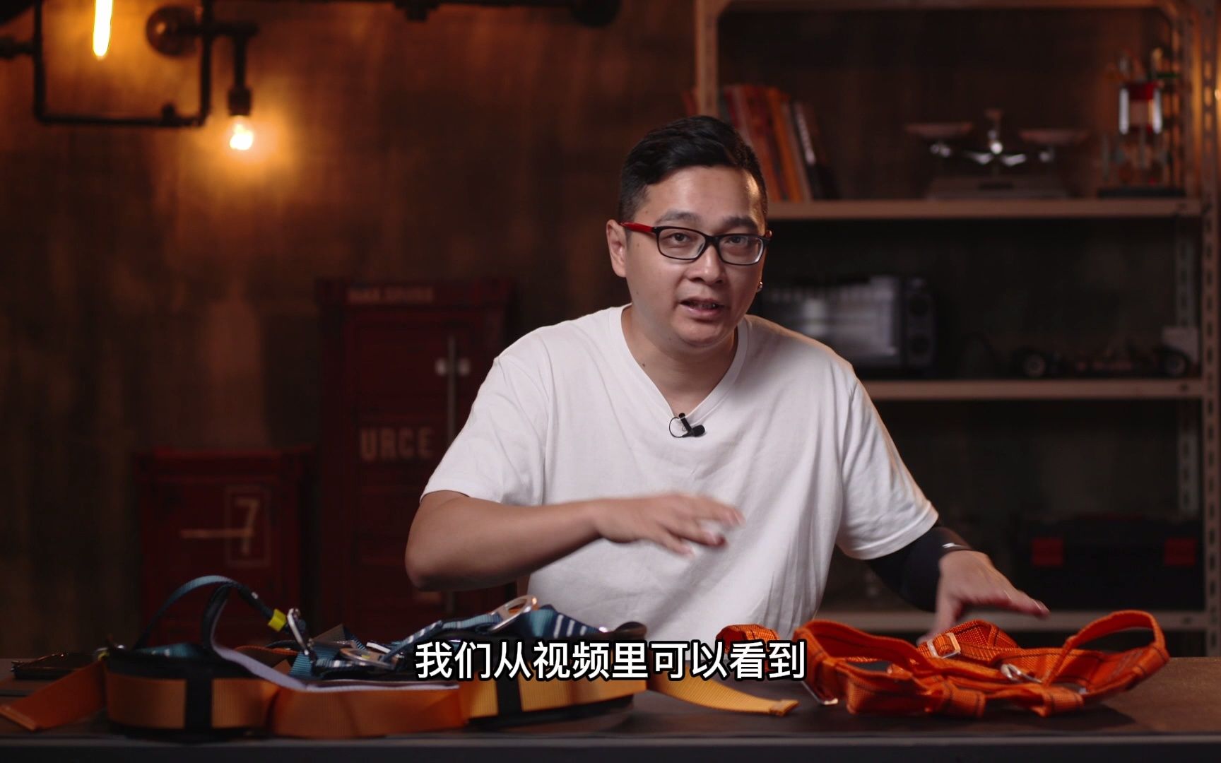在景区高空项目看到这种安全带,赶紧逃!