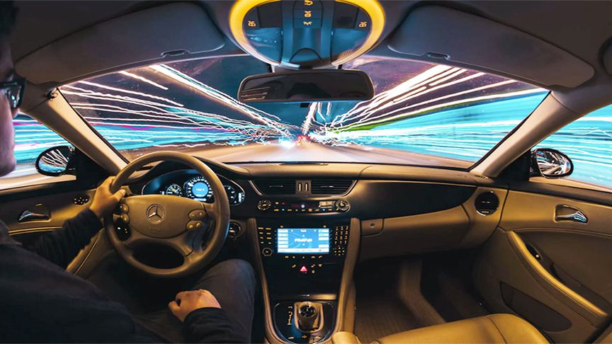 定速巡航失控时如何手动停车?