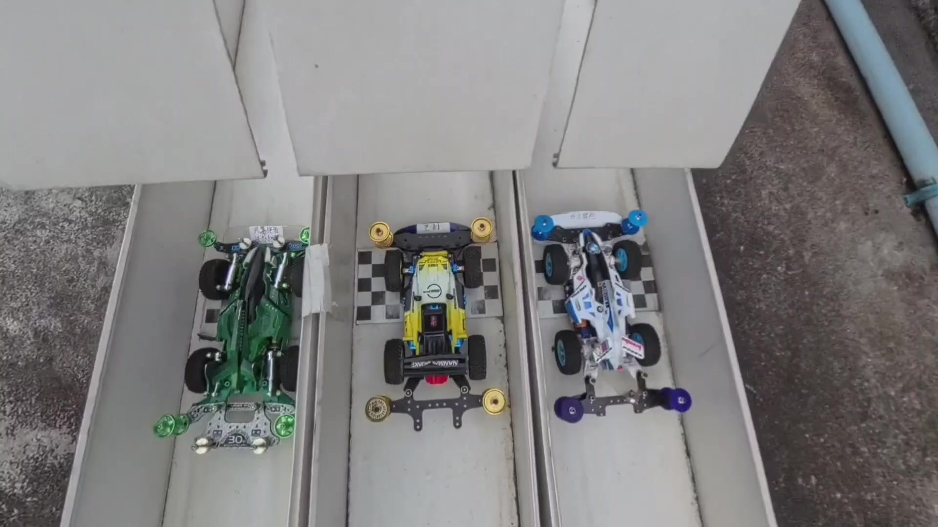 动画片演的都是真的 #原创视频 #四驱车 #迷你四驱车 #四驱兄弟 #四驱...