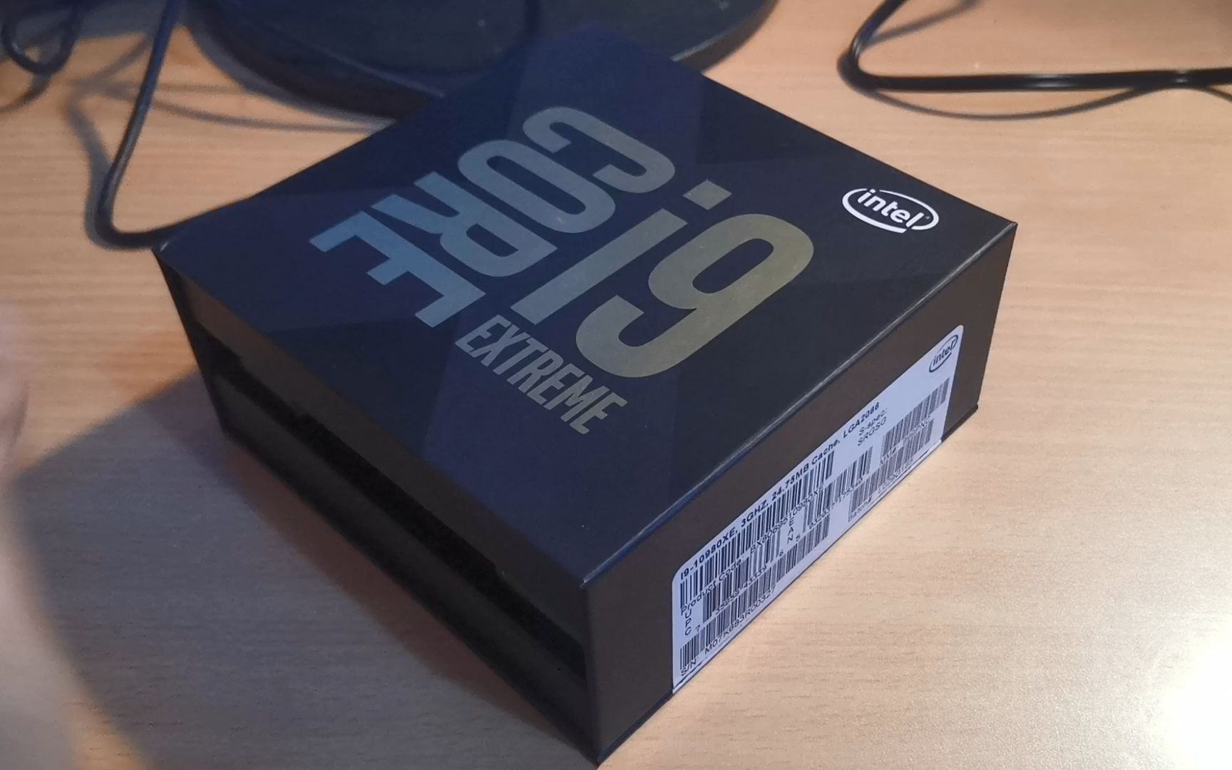 Intel yes! 高性价比 I9-10980XE 有限元计算工作站装机方案