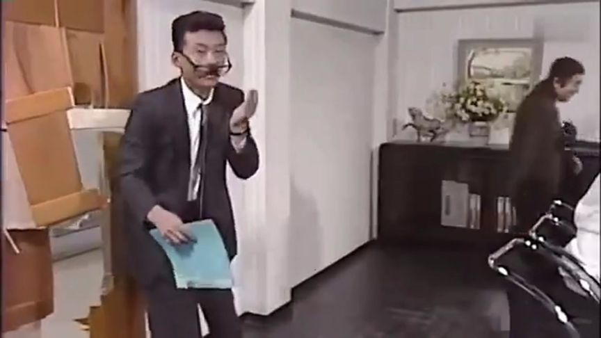 打开会议室的门真的很难,把同事都气疯了