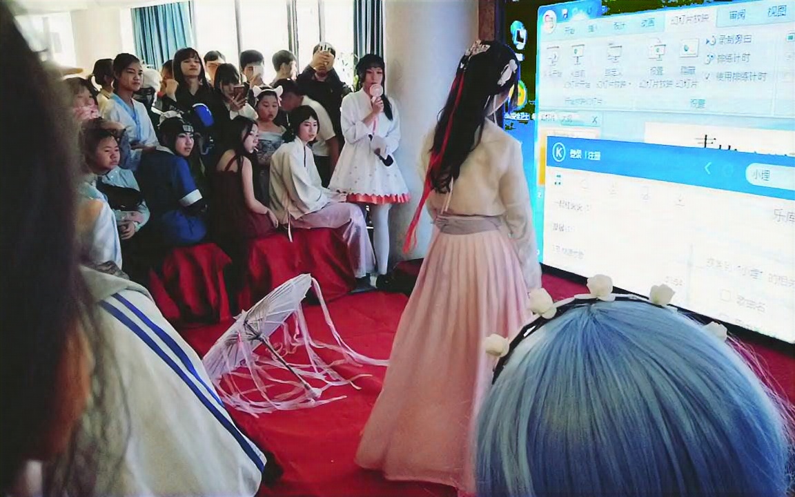 超好看汉服女孩跳的古风舞蹈