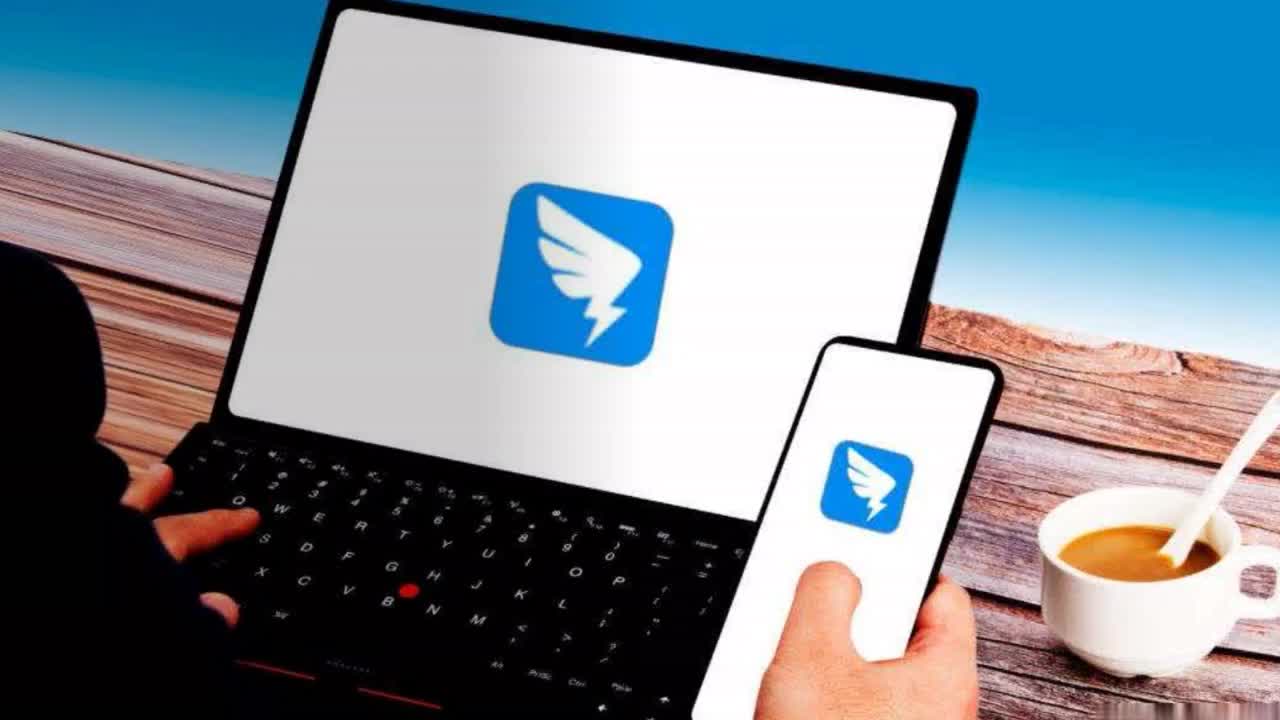 钉钉8月月活逼近2亿?钉钉、微信、飞书的大战要分出胜负了吗?