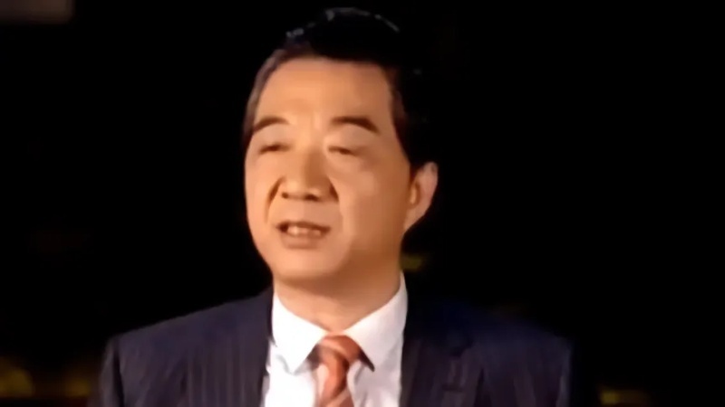 张召忠 一个国家要知道自己的光荣,更要知道自己的耻辱