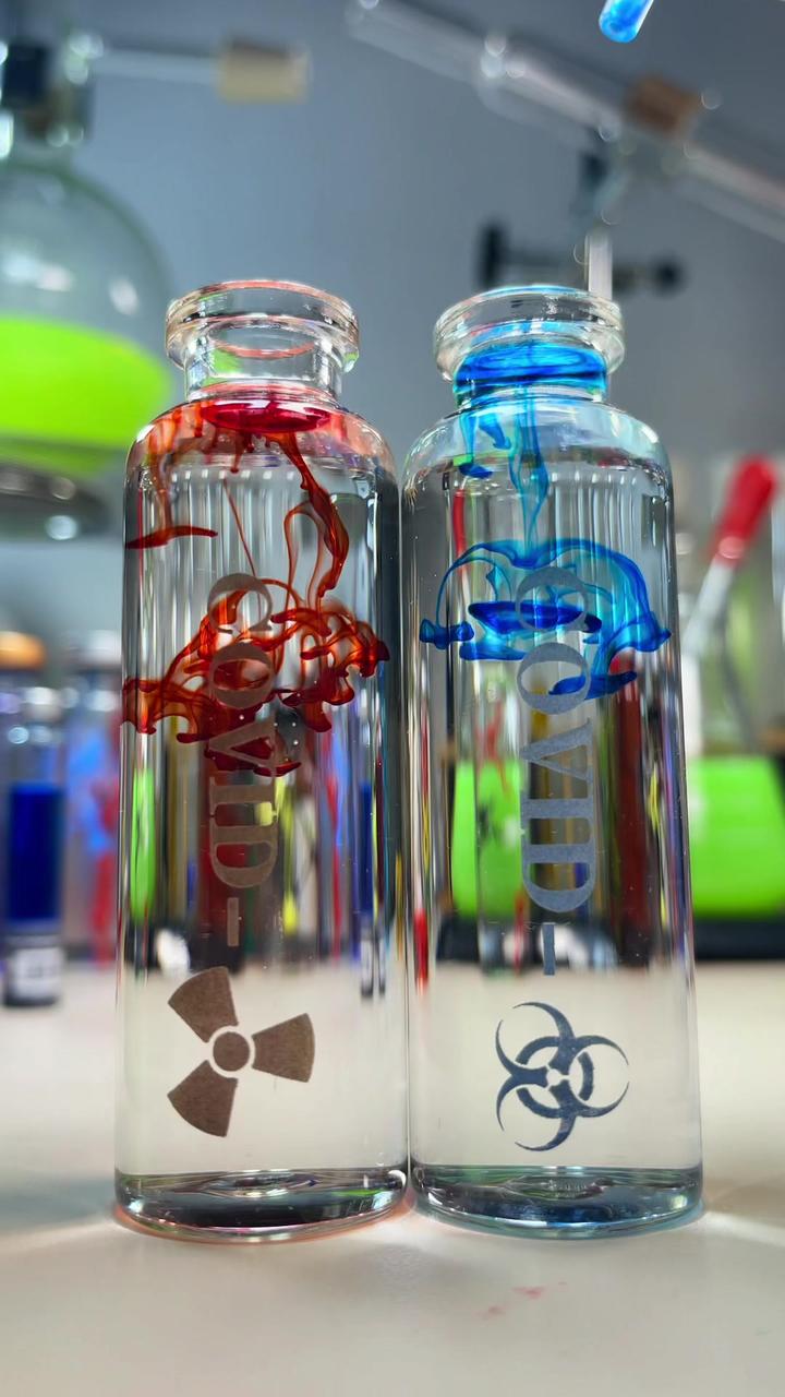 生化危机T+G病毒,毒株样本。丝毫没有感觉感觉恐怖,还有点好看。#...