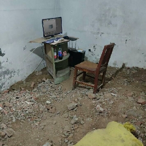罗壁 