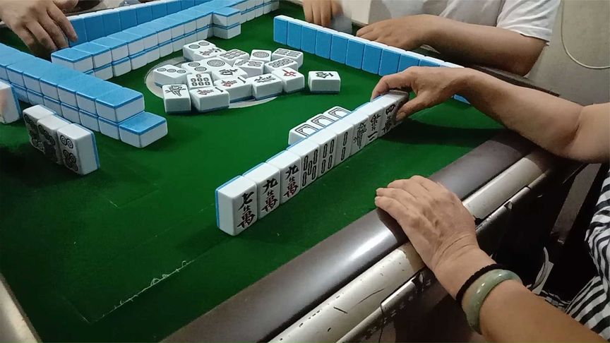 麻将:高手都是如何计算进牌概率的,让你的牌技不再逊色!