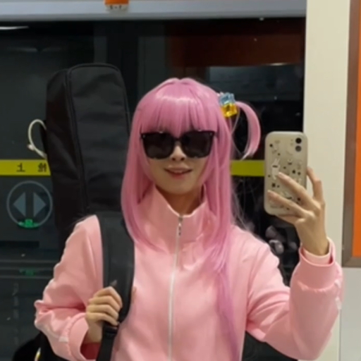 脸脸好小好小抽象版 