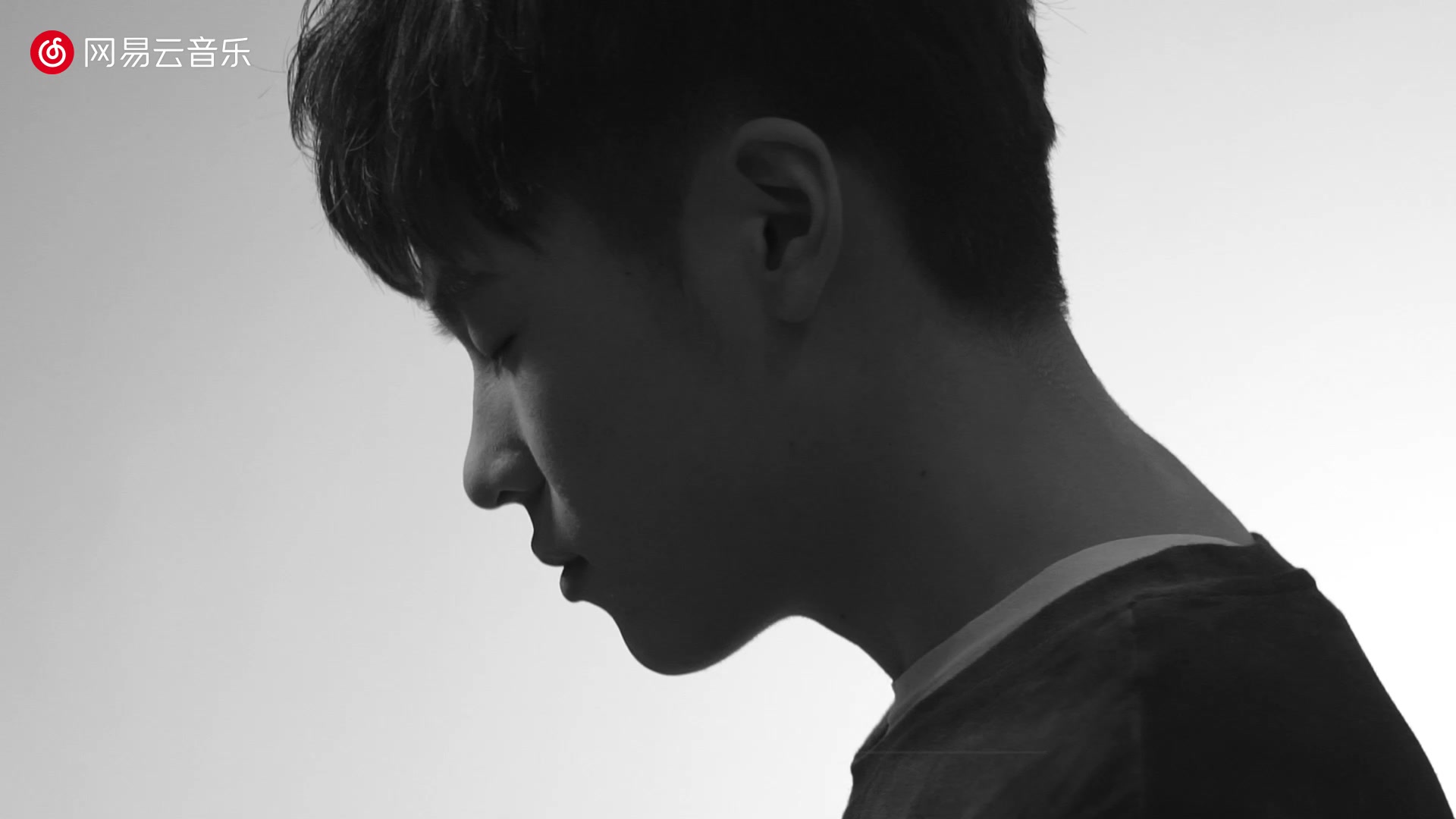 我曾 - 隔壁老樊 MV 1080p