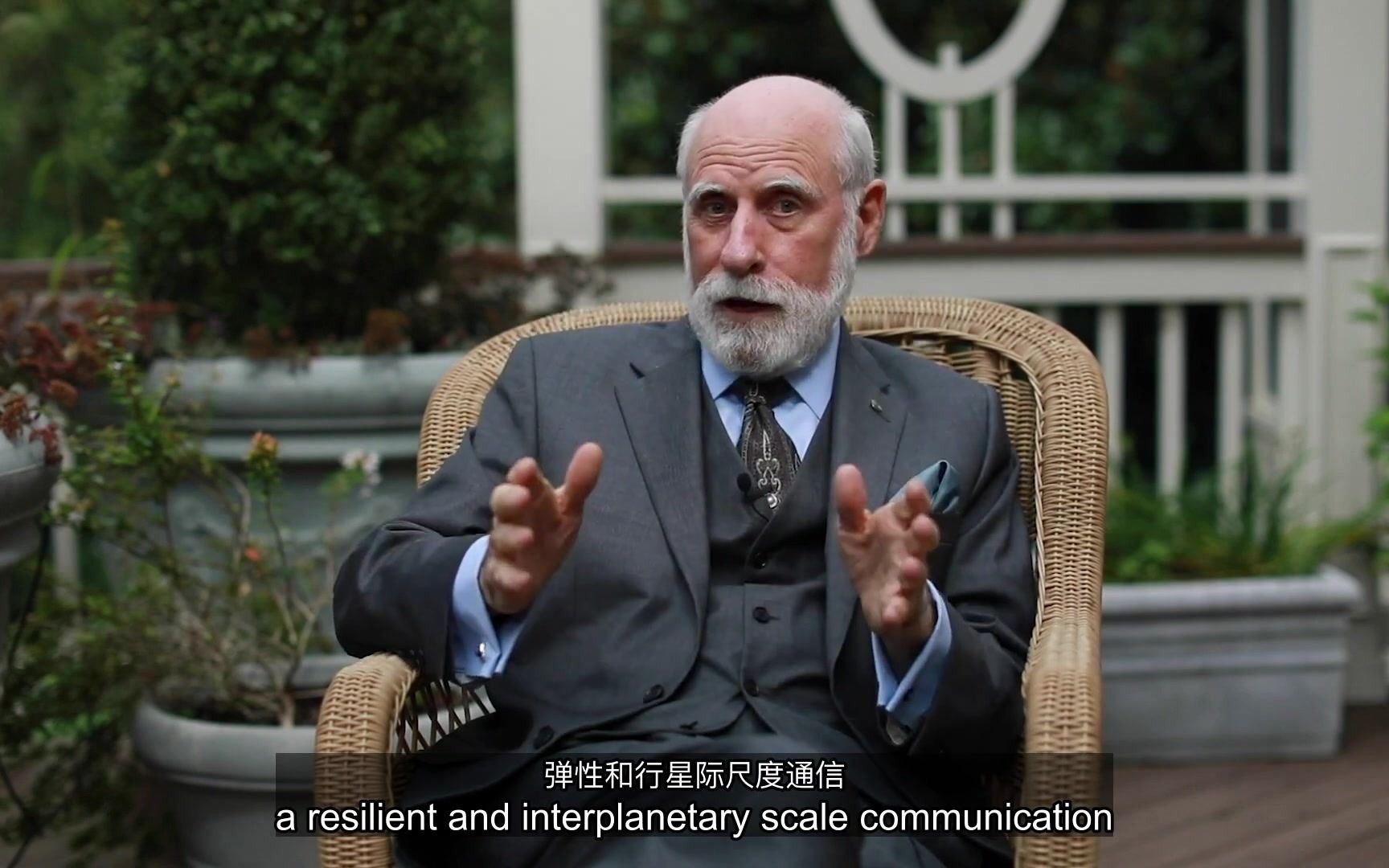 【中英字幕】互联网之父:横跨太阳系的互联网即将诞生-行星际互联网