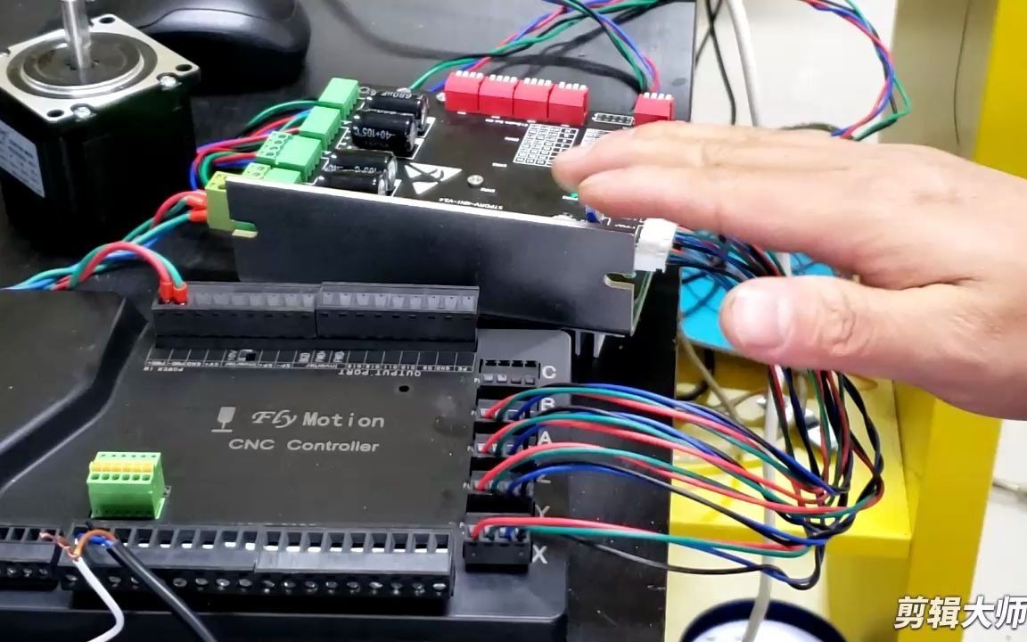 3.Mach3系统FLYMOTION控制卡连接步进驱动器