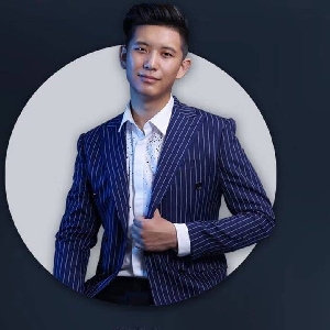 伟华在此- 