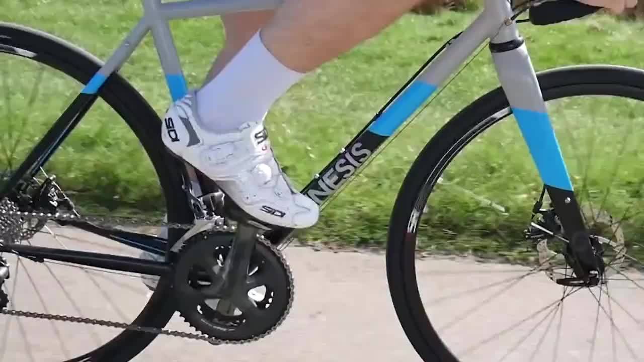 为什么自行车不踩踏板,也不会阻止车轮转动?全靠精妙的棘轮结构 #...