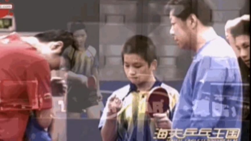 樊振东的庆祝动作从扣手手到举起奖杯他值得!