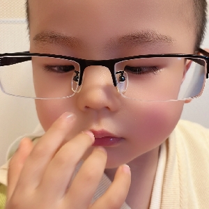 兜蜂少年 