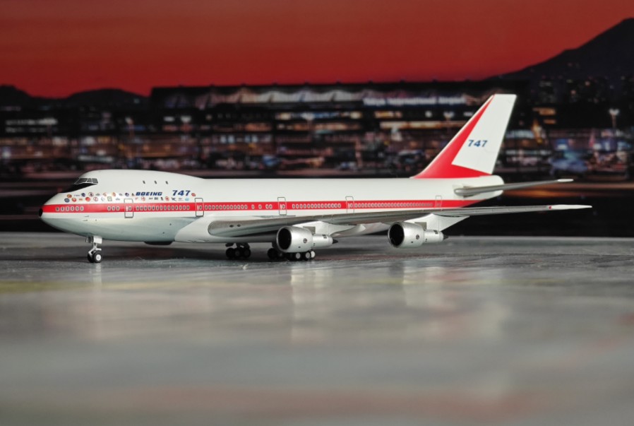 波音747-100原厂飞机模型开箱