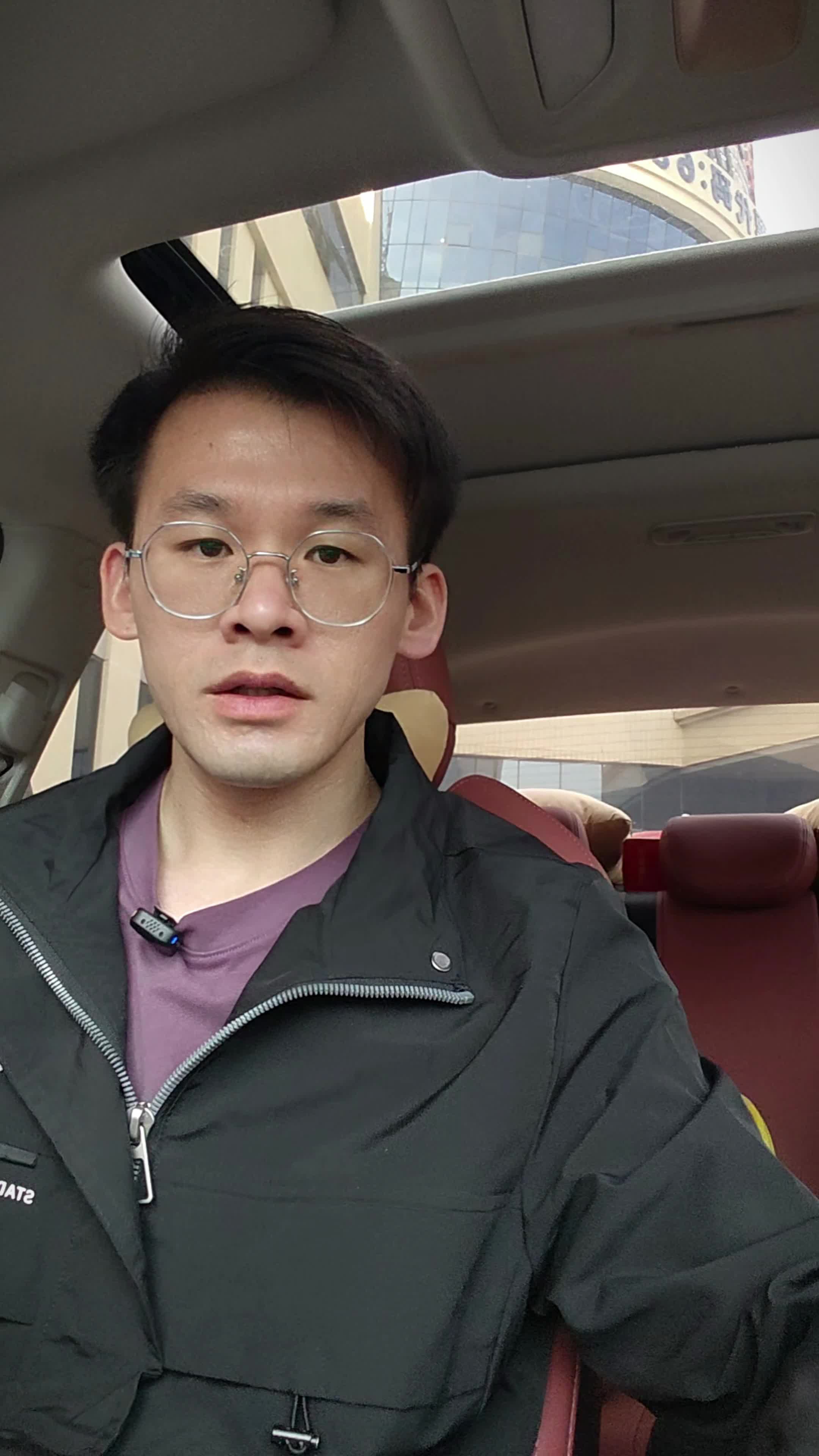 长安逸动߆�吉利帝豪,谁是国民家轿?你支持哪个呢 #逸动plus #帝豪 #...