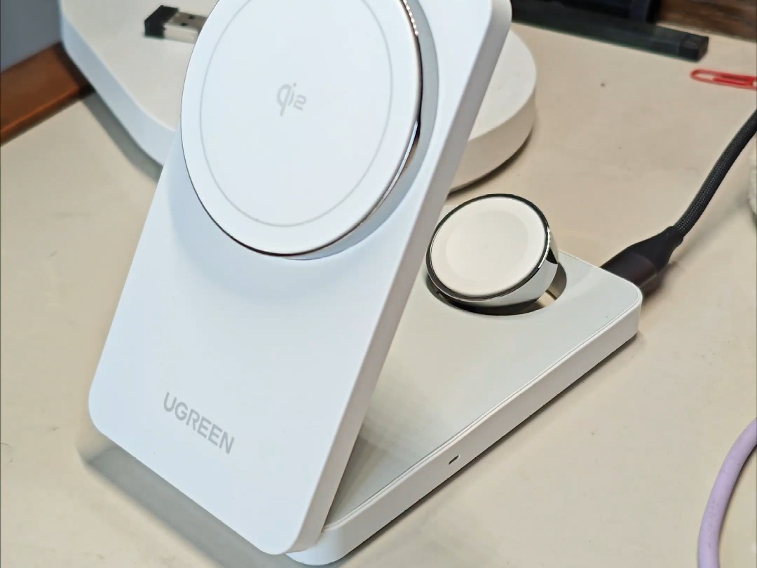 开箱绿联折叠三合一无线充