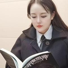 股灰级盘手 
