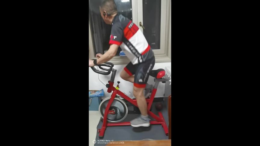 疫情居家动感单车1小时打卡