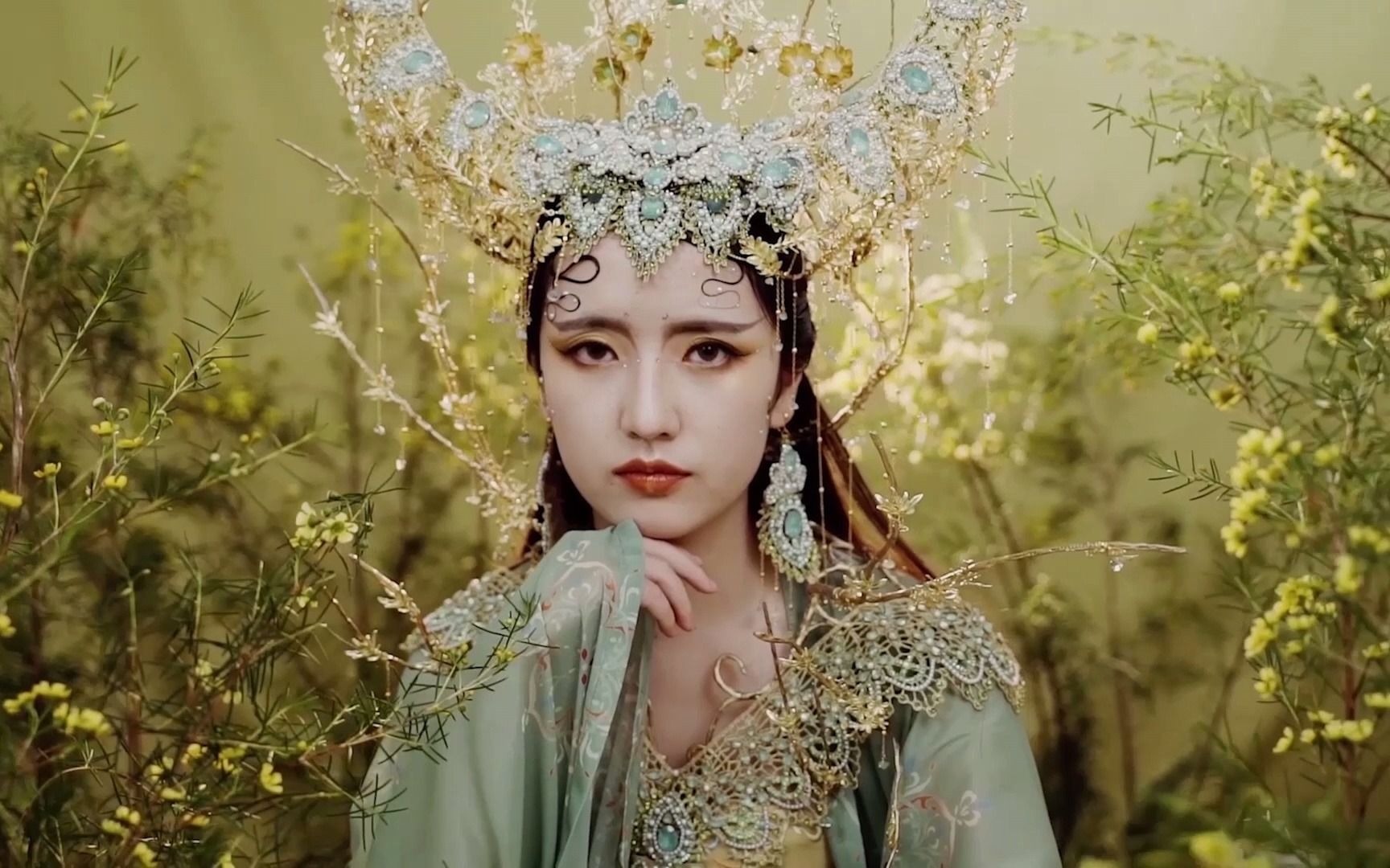 【非遗传承,少年敢当】成都姑娘用易拉罐做首饰,获千万网友点赞