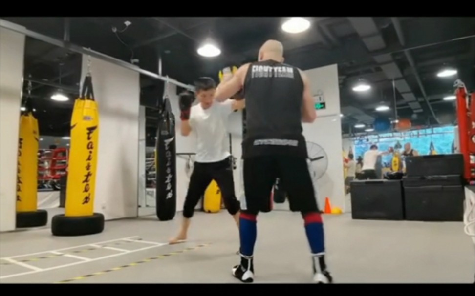 古巴拳击|北京的古巴教练|为弟弟准备合适的教练