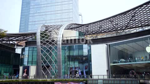 城市年轻人生活商场商业中心4k视频素材-凌点视频素材网.