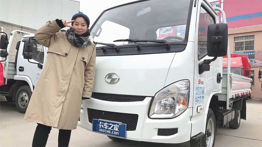 能拉1.65吨货,3.98万就能开回家的跃进小福星微卡真香