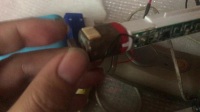 用一个电动牙刷维修剃须刀电动机镍氢电池充电刷头换修