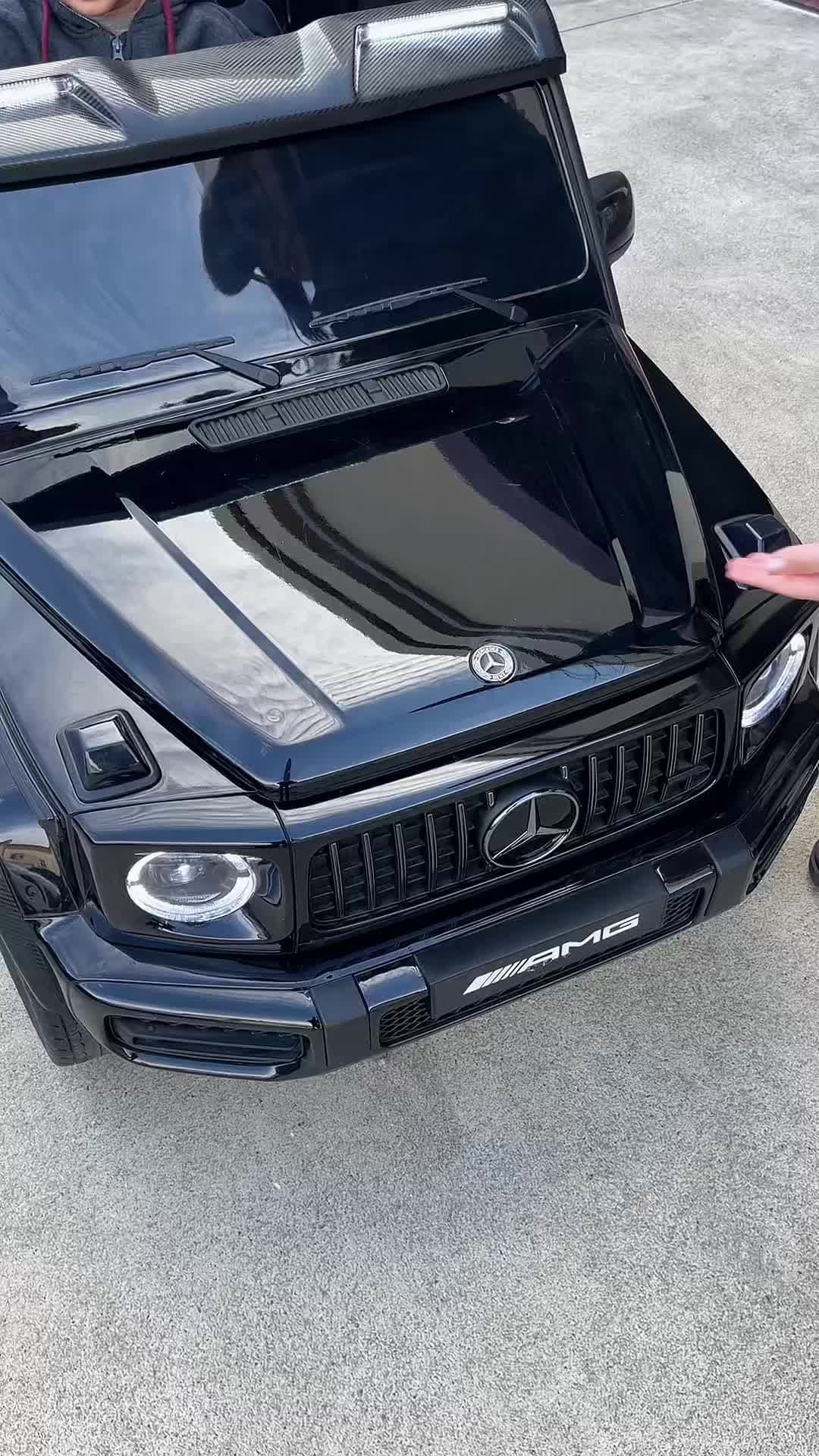 ...大g 正版授权的#儿童电动车 带两块24伏大电瓶,有前备储物箱,四轮...