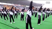 青岛海山学校学生参加青岛市中学生运动会开幕式大型团体操表演