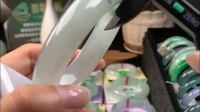 糯冰种飘蓝翡翠手镯细腻起胶感_翡翠王朝