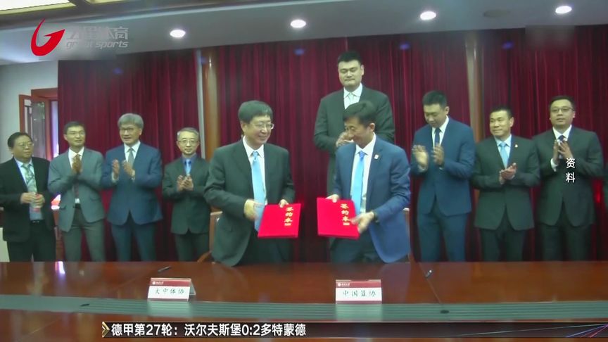 全国两会:体育提案成热点 聚焦青少年体育发展