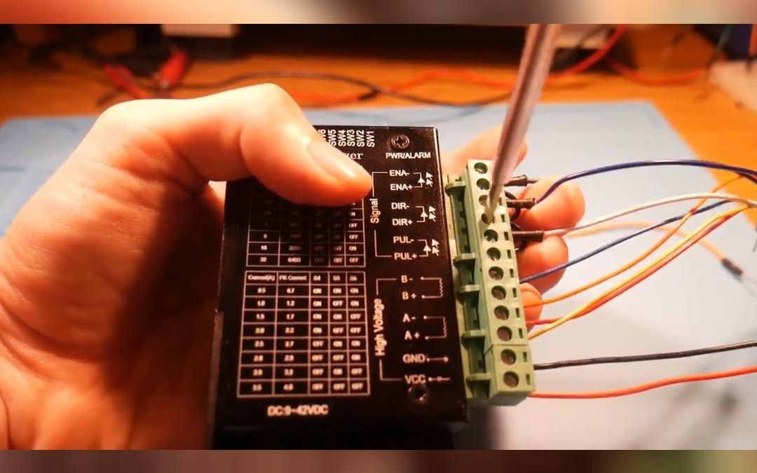 使用开发板控制步进电机驱动