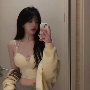是小洪呀 