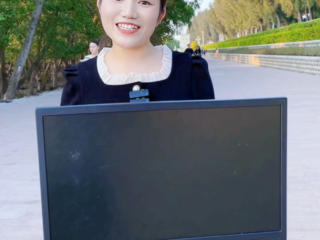 显示器当电视,不用网络,不用机顶盒,就能看电视、刷视频、直播、k歌...