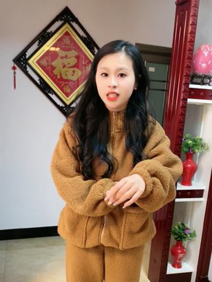 冬天就爱穿暖烘烘毛茸茸的睡衣,高颜值加厚珊瑚绒家居服套装,平价又...