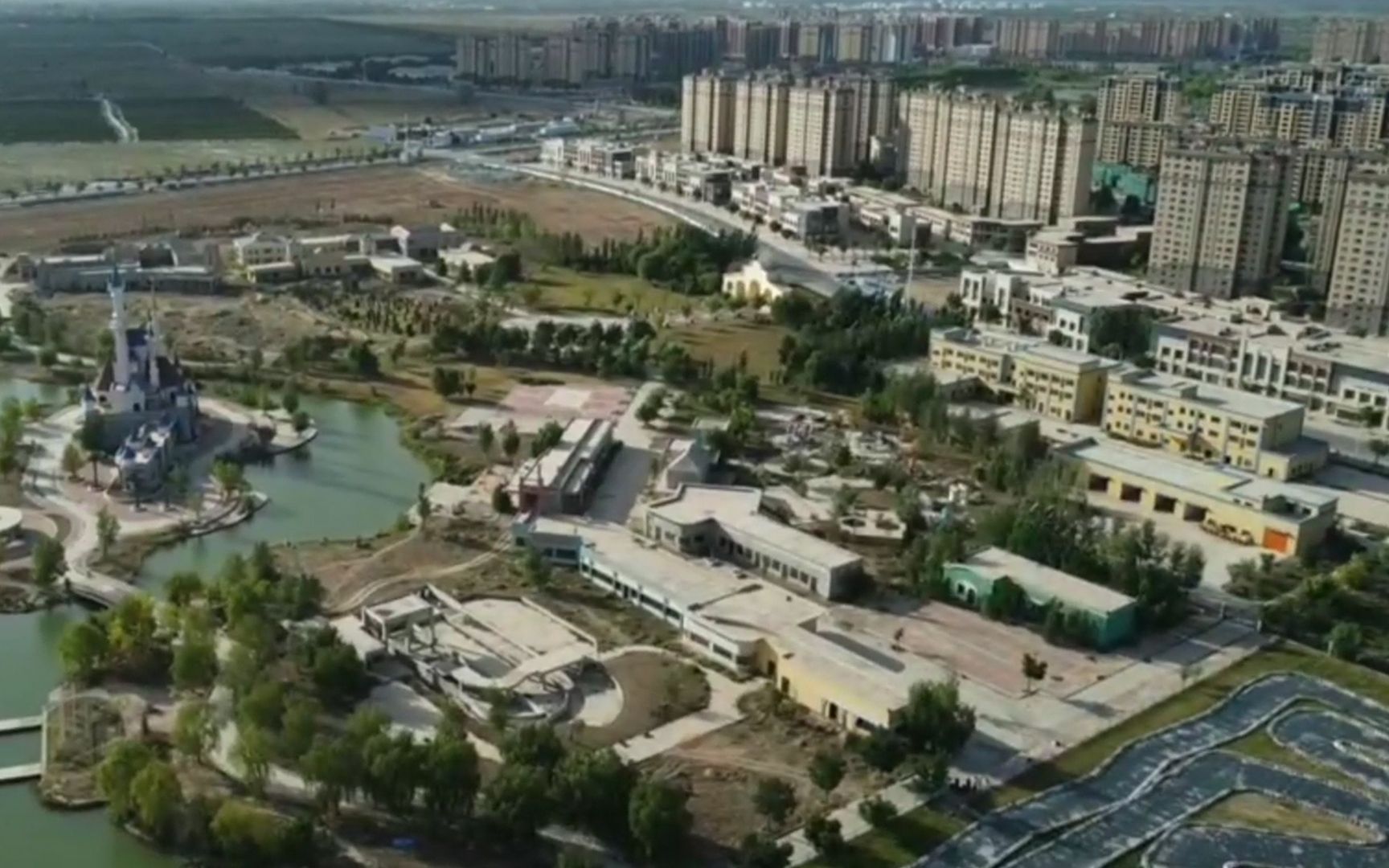 宁夏面积最大的“烂尾楼”,曾投资高达278亿,如今万亩荒地重建