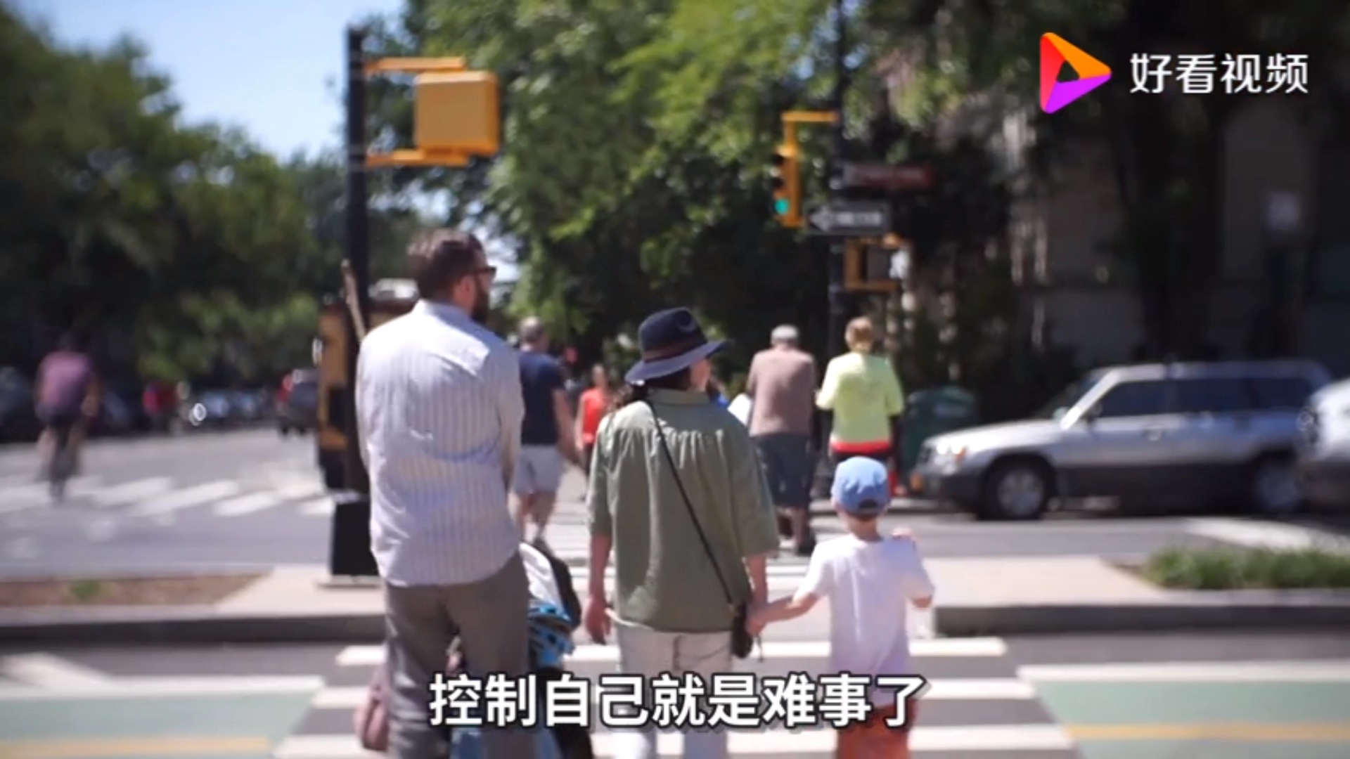 随之地球生态环境恶化,各种病毒尽像进化,新冠病毒垄断冠压肺部疾病...