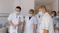 关节科王毅主任阅片分析膝盖软组织损伤怎么办 ,黑龙江骨科医院。