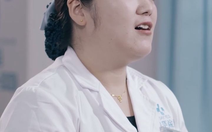 欣奕 在这个浮躁的社会,她在各个岗位穿梭,能坚持脚踏实地在劳动和...