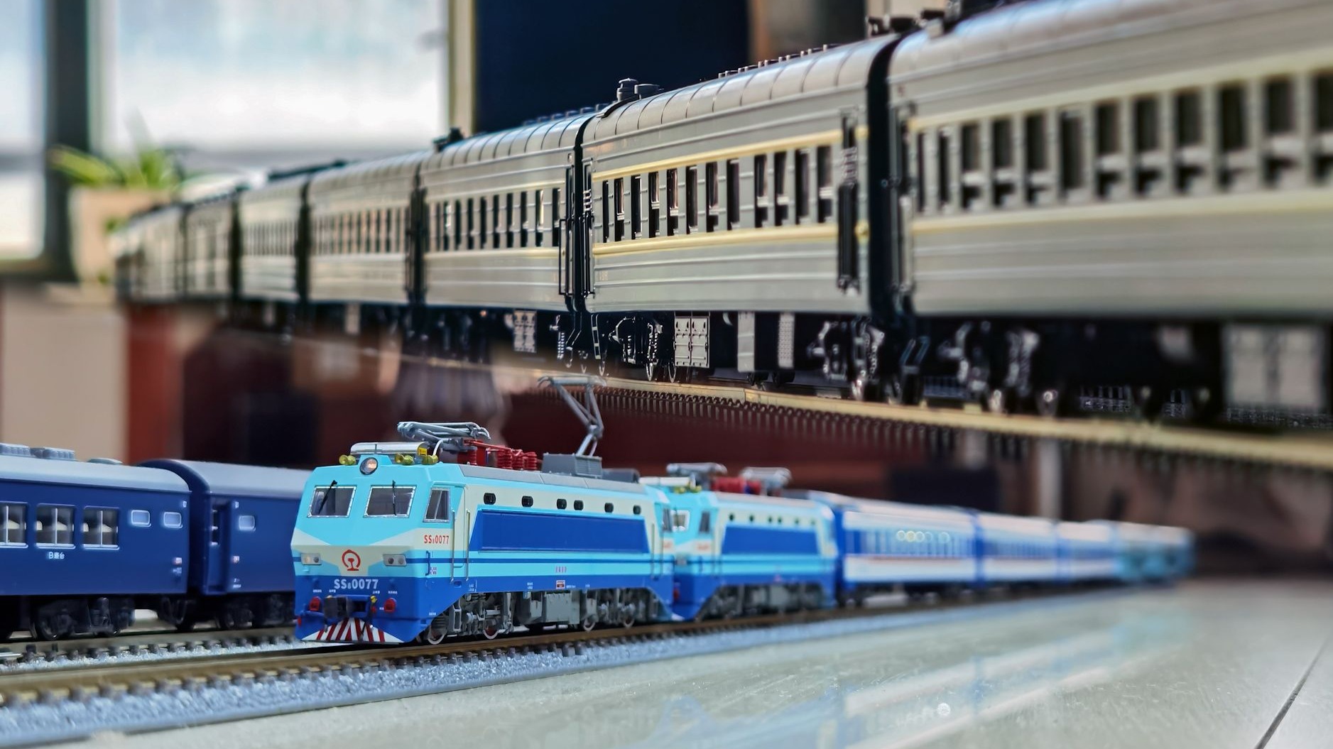 HO&N比例火车模型小运转