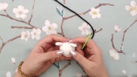 手工编织:毛线挂件小兔子,一学就会的钩法教程,超简单哦
